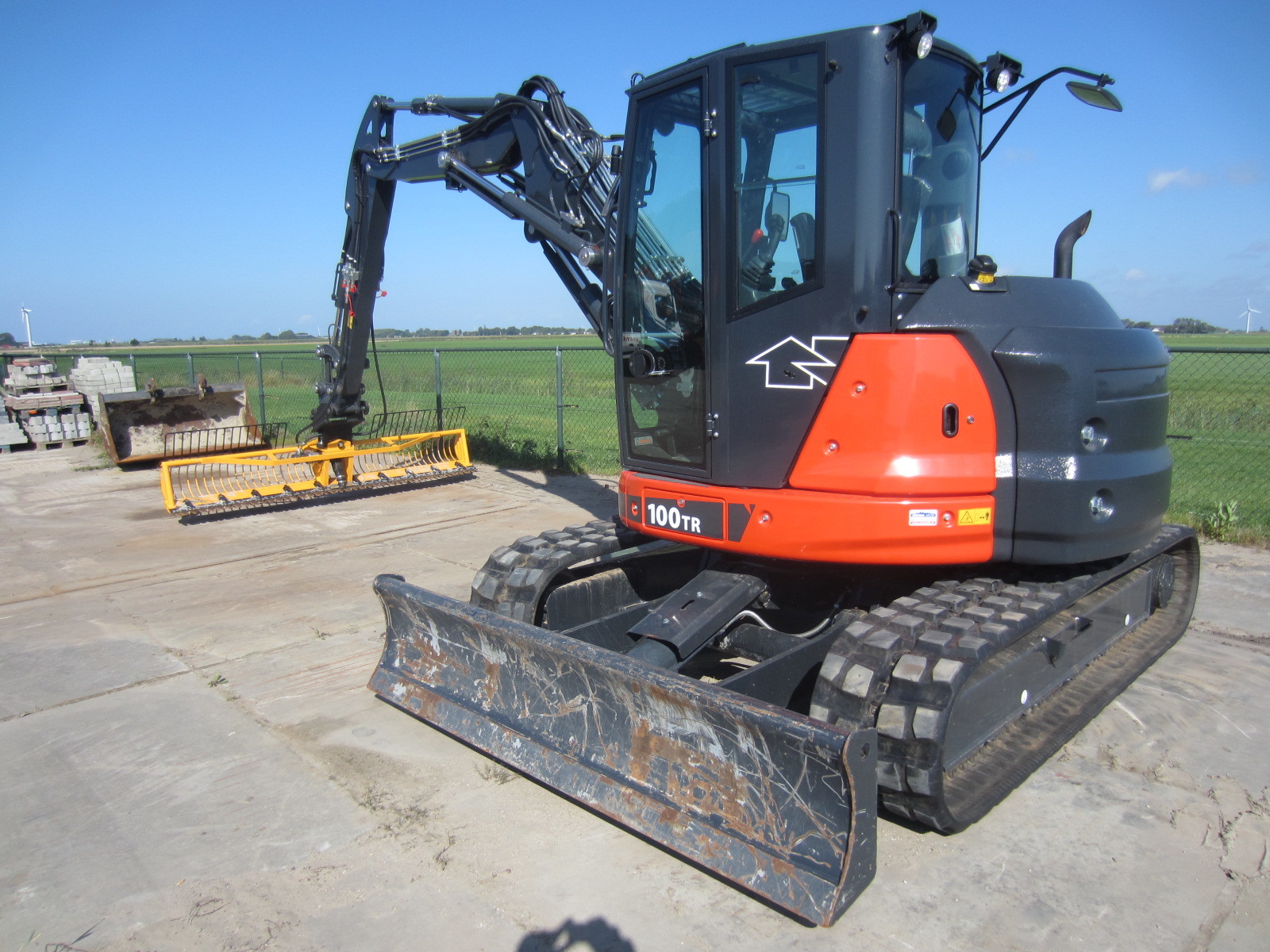 Eurocomach 100TR | Gebruikte graafmachines en shovels te koop bij Anema ...
